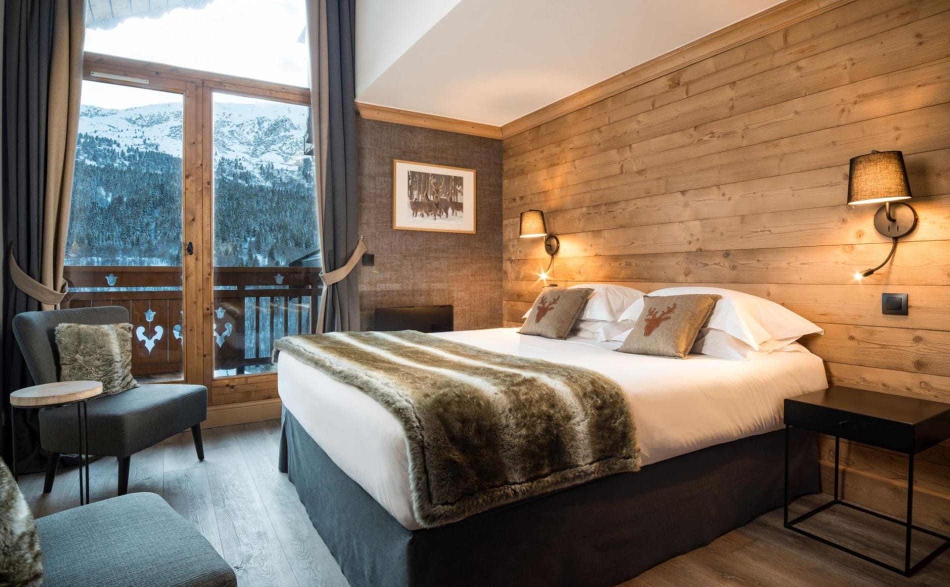 Chalet Phoebe | Catered Chalet Meribel